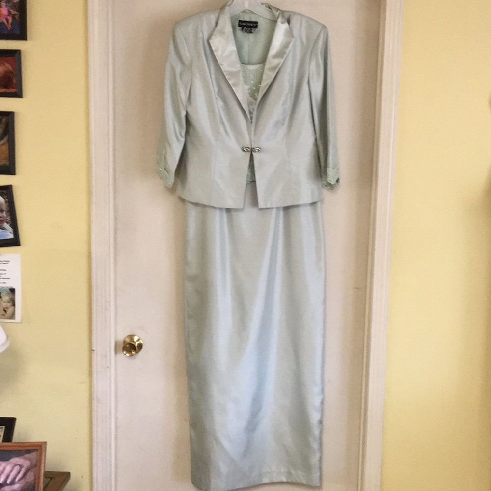 Cachet Formal Dress - Gem